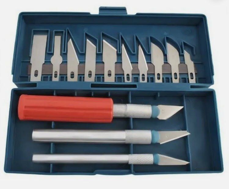 Bastelmesser Hobbymesser Skalpell Set 13 tlg. | Kaufen auf Ricardo