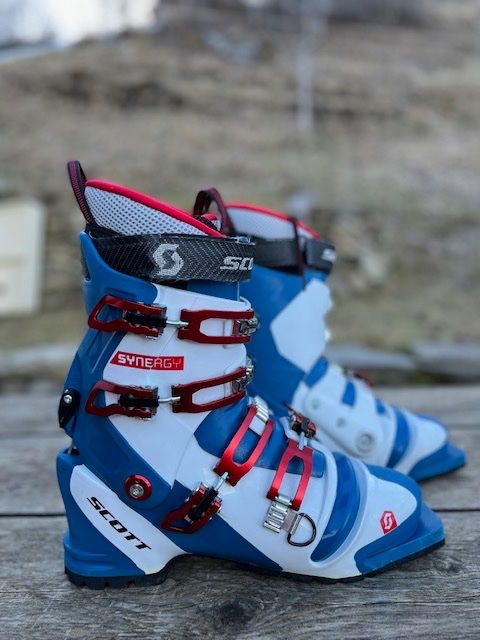 Scott Synergy Telemark Ski shue, 75 mm, G30.5/46 Neu (Neu (gemäss Beschreibung)) in für CHF 199 ...