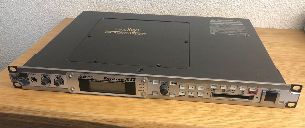 Roland Fantom XR Rack Synthesizer | Kaufen auf Ricardo