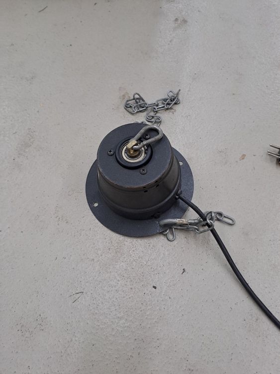 Discokugel Motor (Gebraucht) in Ermensee für CHF 5 – nur Abholung auf ...