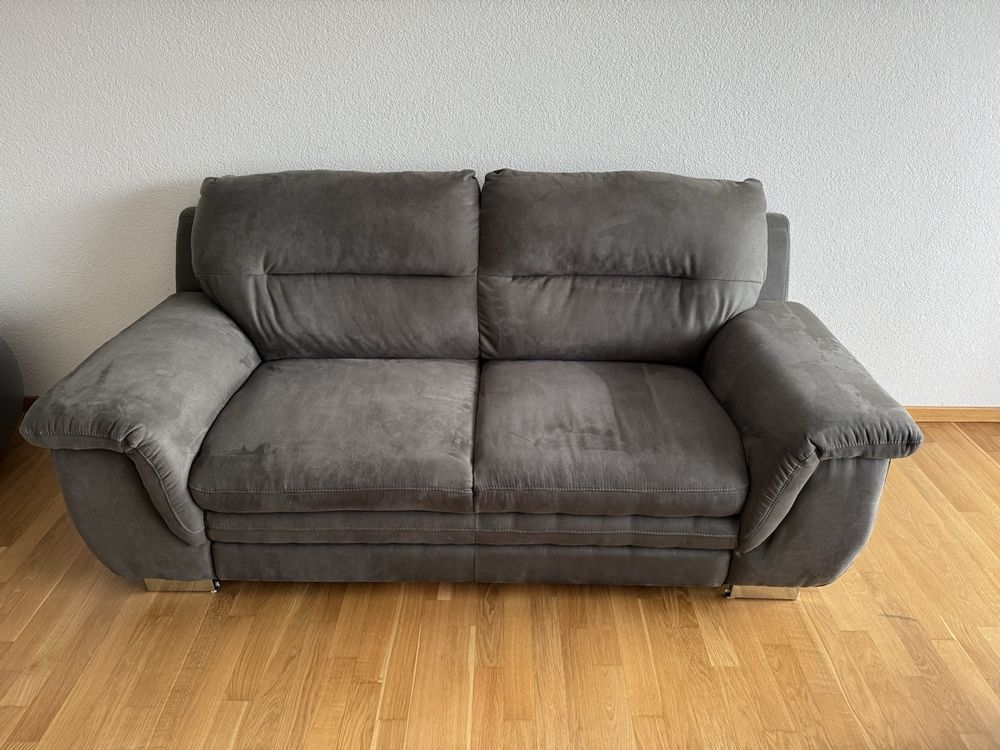 Neues 2-Sitzer Sofa TRAPANI – Stoff Grün (Neu (gemäss Beschreibung)) in ...