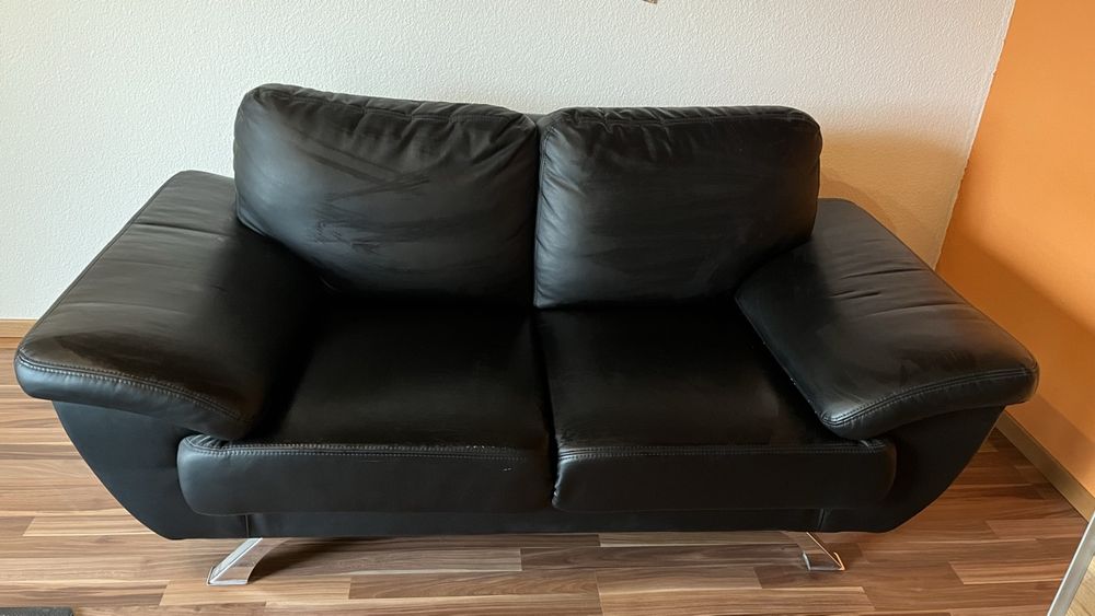 Schwarzes 2er Kunstleder Sofa | Kaufen auf Ricardo