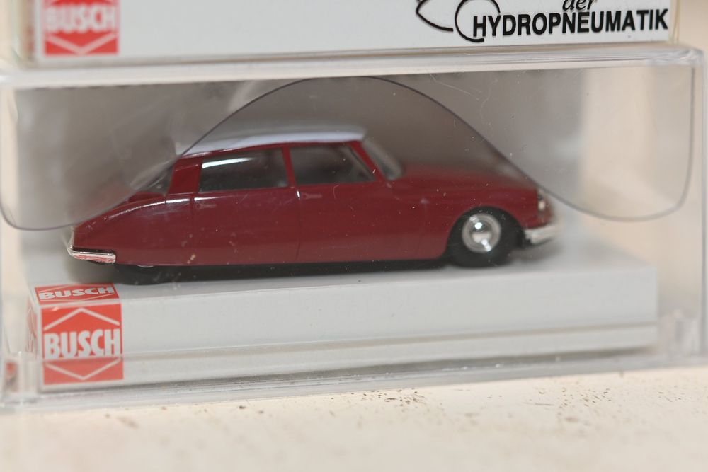 Citroen DS Busch HO 1:87 2 Stück NEU (Neu und originalverpackt) in ...