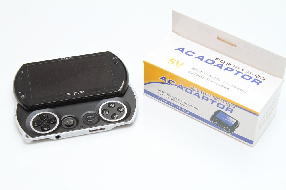 Sony PSP Go (Gebraucht) in Basel für CHF 99 – mit Lieferung auf Ricardo kaufen