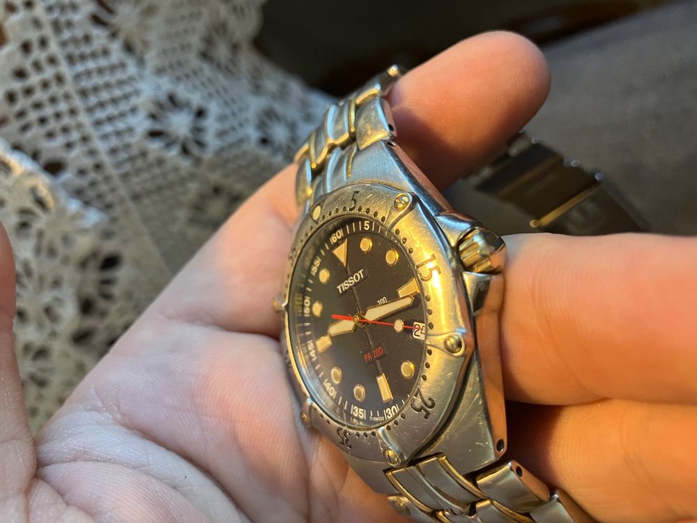 Tissot PR 200 (Gebraucht) in Domdidier für CHF 51 – mit Lieferung auf Ricardo kaufen
