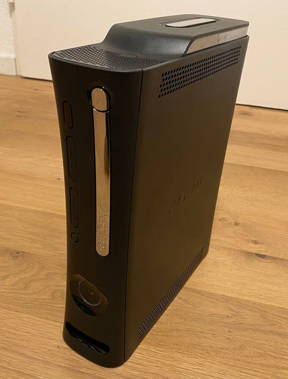 Xbox 360 & Halo 3 ODST Controller | Kaufen auf Ricardo