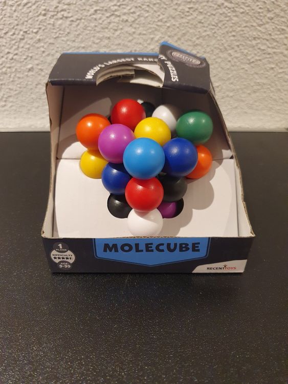 Molecube - Verpackung beschädigt! (Neu und originalverpackt) in Dagmersellen für CHF 3 – mit ...