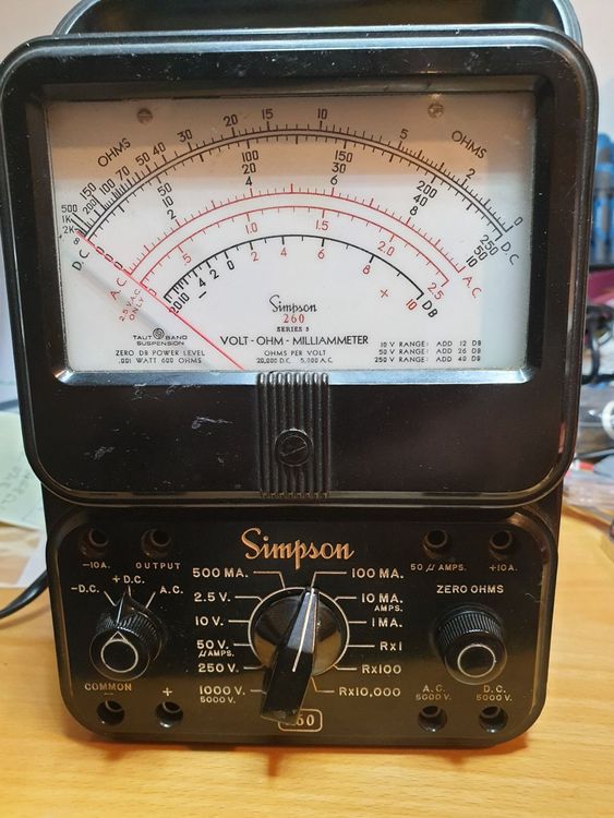 Simpson 260 Serie 5 analog Multimeter | Kaufen auf Ricardo