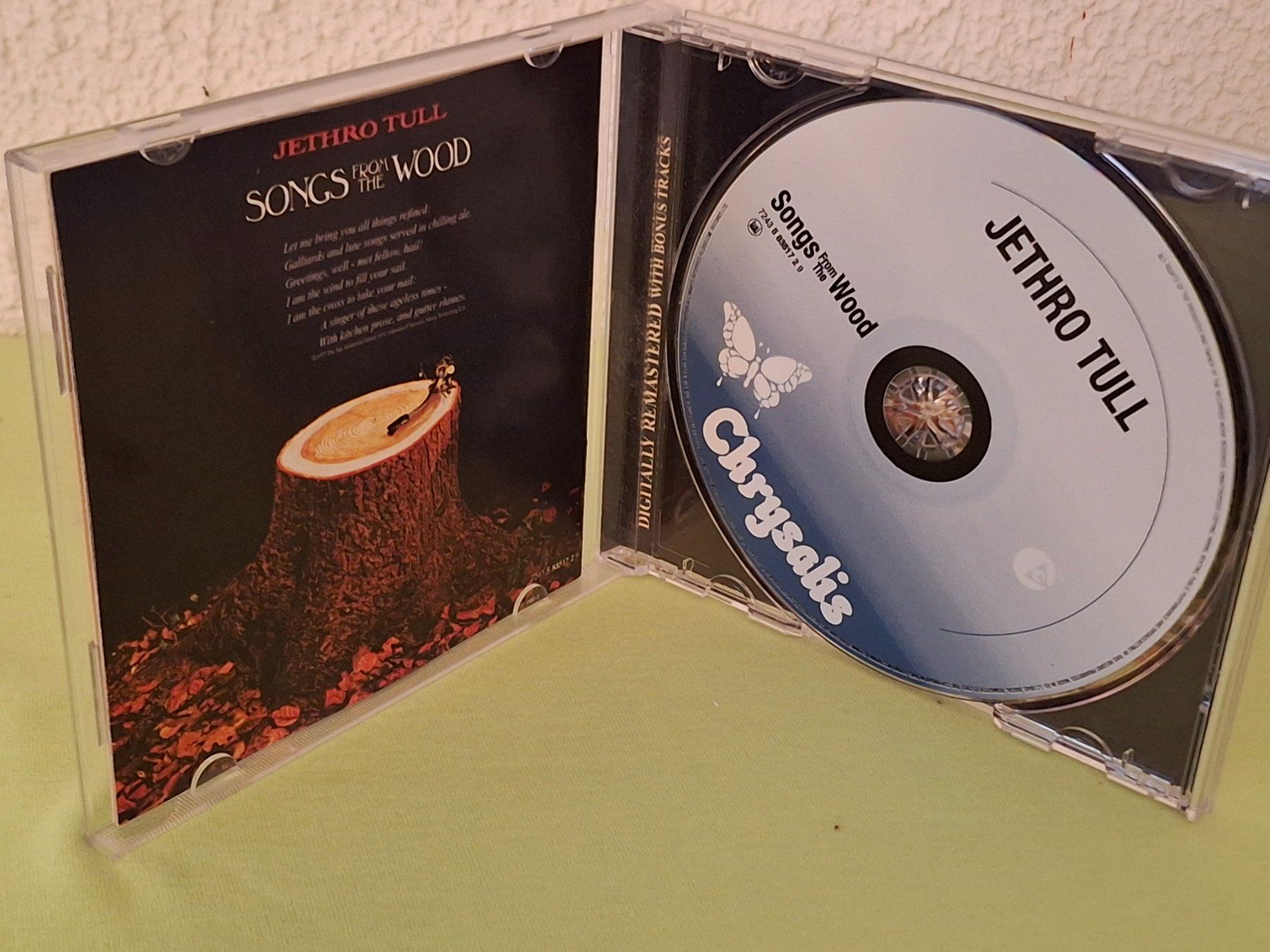 CD Jethro Tull - Songs From The Wood Remastered (Gebraucht) in Aarberg ...