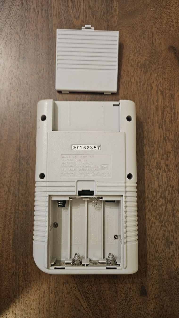 Gameboy Classic mit Licht + 9 Spielen & Box (Pokèmon/Mario) (Gebraucht ...