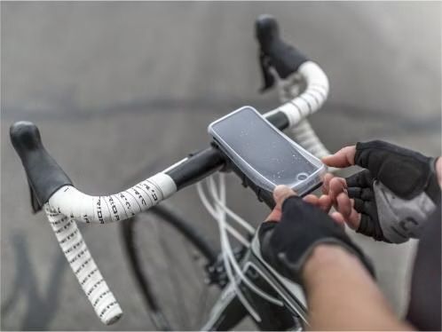 Quad Lock Mag Case inkl. Regen Poncho, iPhone 14 Pro Max (Gebraucht) in ...