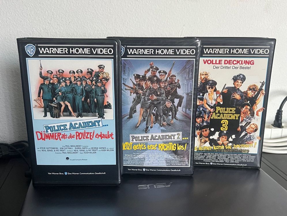 VHS Police Academy 1-3 | Kaufen auf Ricardo