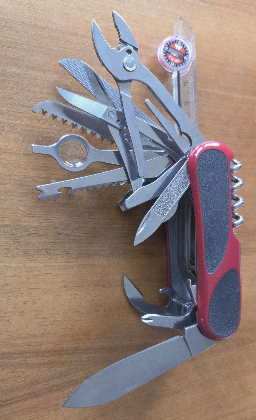 Wenger Multitool (Neu und originalverpackt) in Biel/Bienne für CHF 67 ...