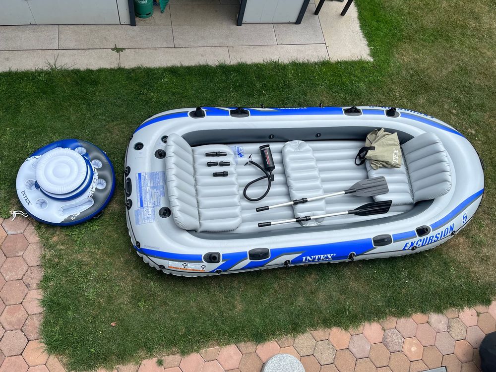 Intex Excursion 5 Boat Set und Getränkeinsel (Gebraucht) in Niederwil ...