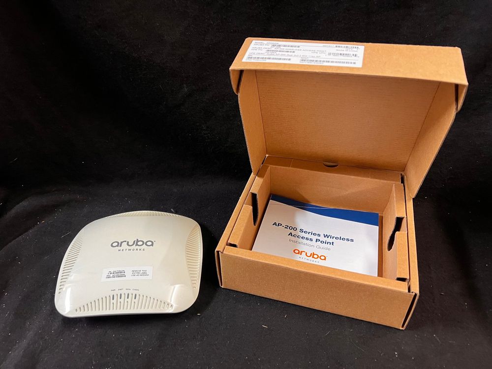 4 Stück Aruba AP-205 Wireless Access Point mit Montageplatte (D ...