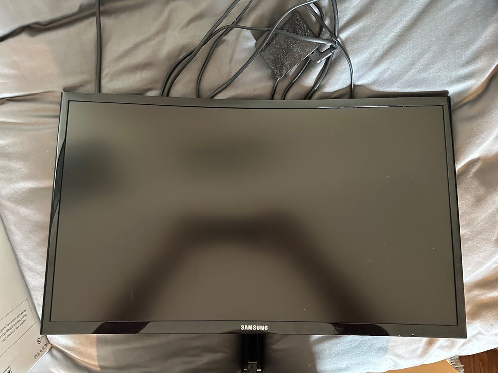 Samsung C24F396FHU 60.9 cm (24 inch) Curved Monitor, Black (Gebraucht ...