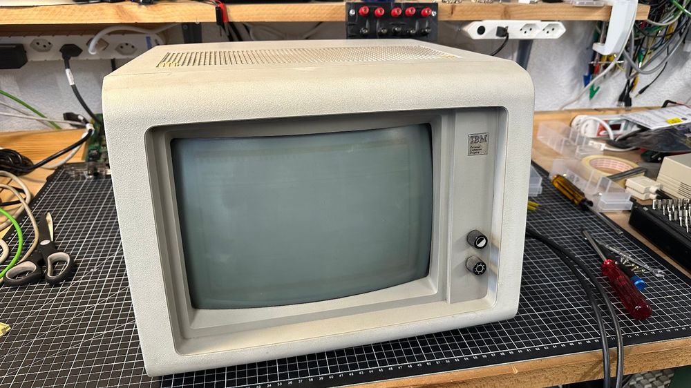 Retro IBM PC 5151 Monitor, Funktionstüchtig! (Gebraucht) in Metzerlen ...