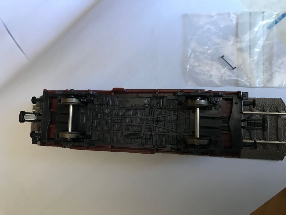 roco 4375 (?), gedeckter güterwagen der SNCF (Gebraucht) in Liestal für ...