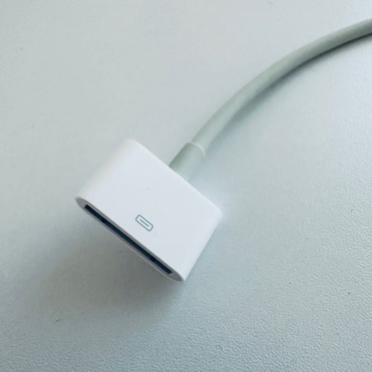 Original Apple Lightning auf 30-poliges Adapter Kabel A1450 (Gebraucht ...