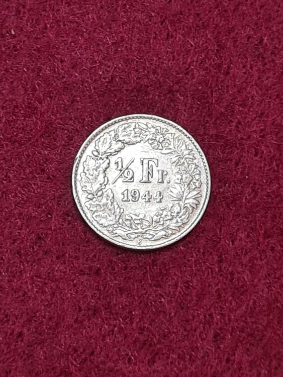 50 Rappen Jahrgang 1944 Silbermünze (Gebraucht) in Contra für CHF 4.9 ...