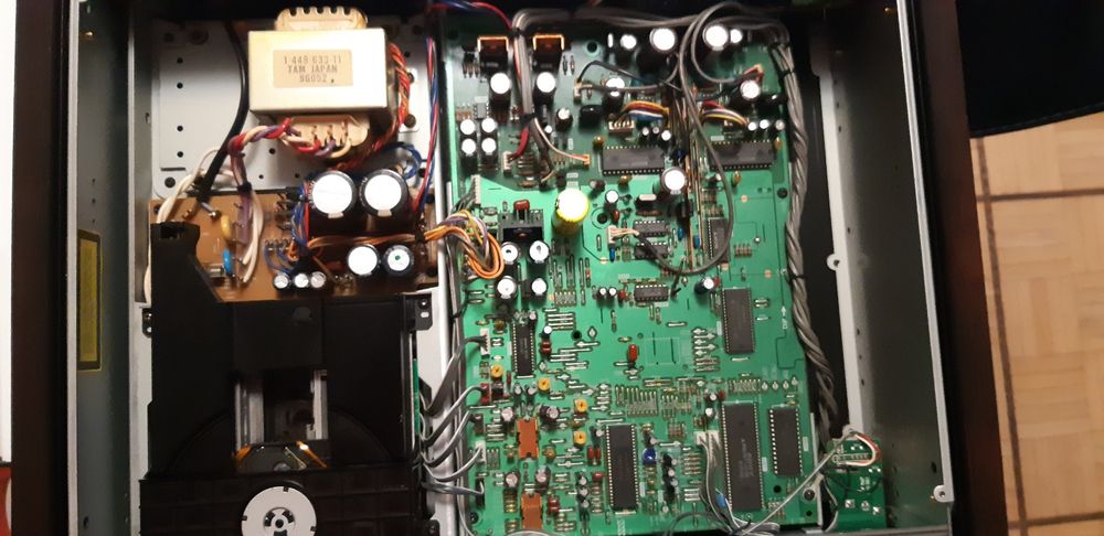 Sony CDP 338 ESD (Defekt) in Mendrisio für CHF 181 – mit Lieferung auf Ricardo kaufen