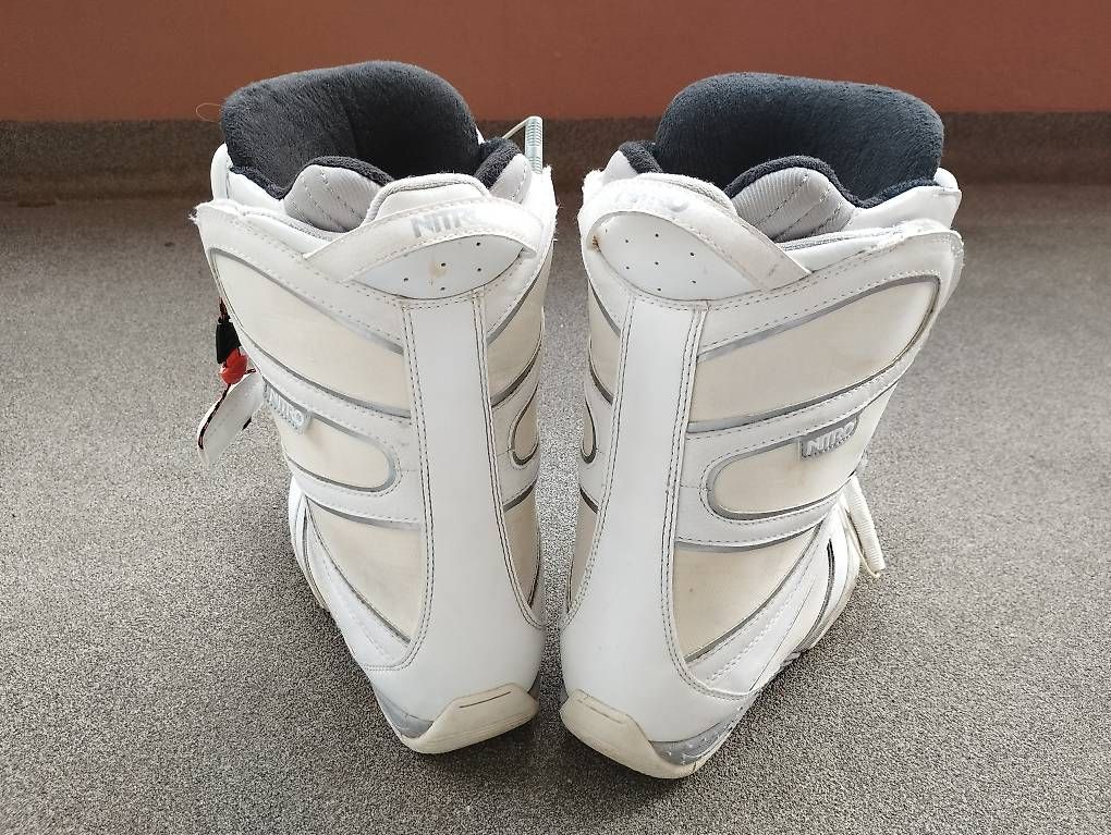 Nitro crown TLS Snowboard Boots Grösse 39 1/3/ MP 25.5 (Neu (gemäss ...