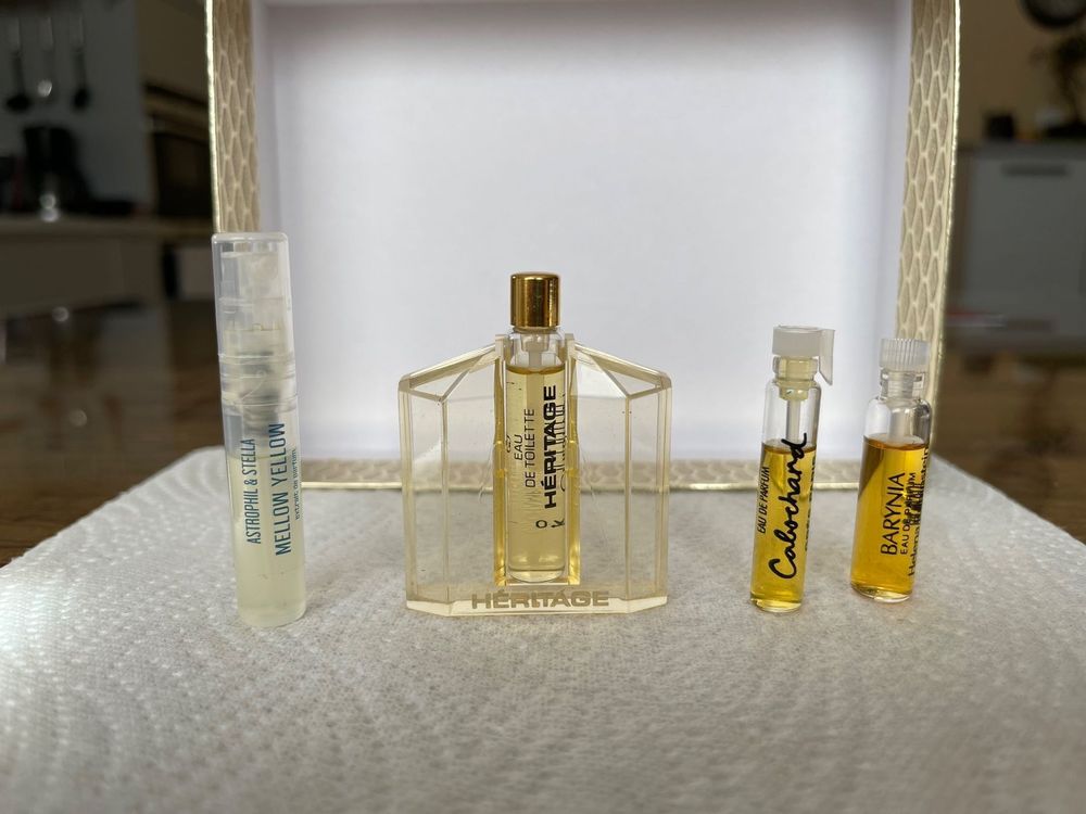 Lot de 4 échantillons de parfums | Kaufen auf Ricardo