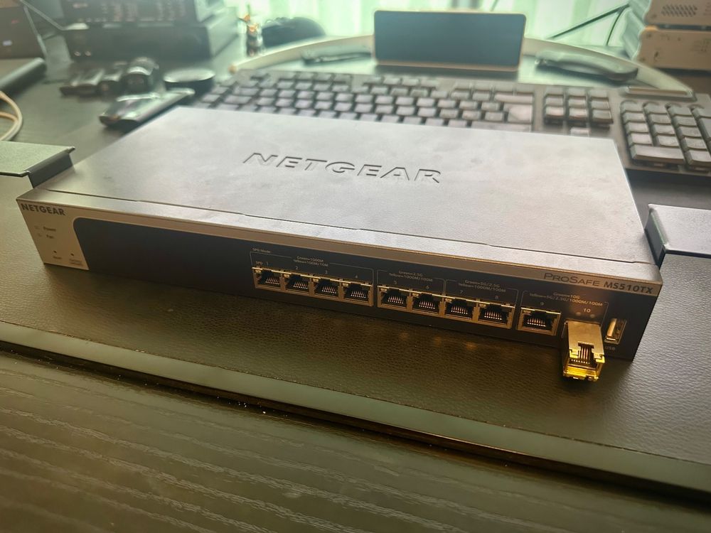 NETGEAR MS510TX 8-Port Switch / Transceiver und Noctua Fan (Gebraucht ...