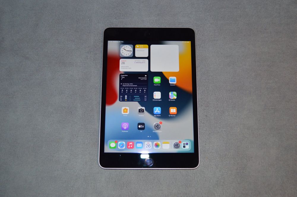 iPad mini 4 128 GB inkl. Hülle und Tastatur (Gebraucht) in für CHF 155 ...