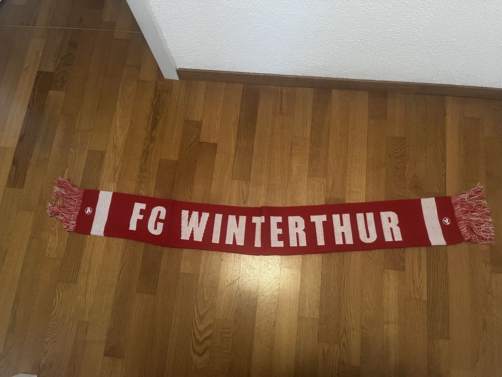 FC Winterthur Fanschal "Tradition seit 1896" (Gebraucht) in Lyss für ...