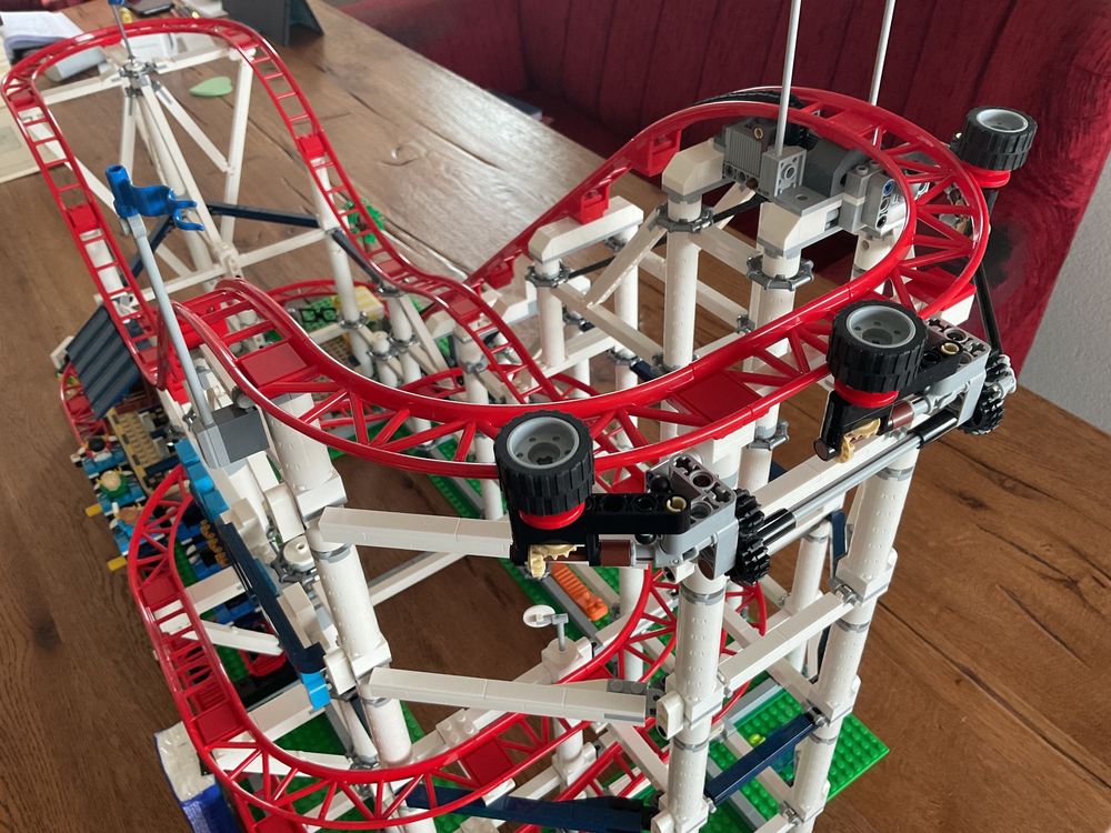 Lego Achterbahn 10261, riesige Masse, aufwendige Details | Acheter sur ...