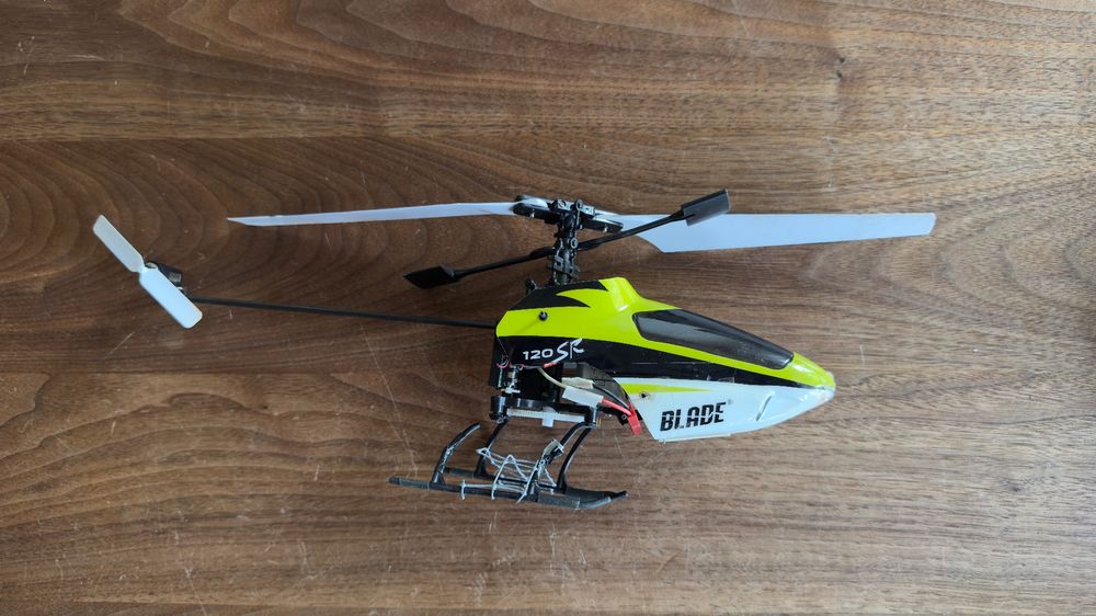 Blade 120 S Helikopter RTF mit Fernsteuerung & Ladegerät (Defekt) in ...