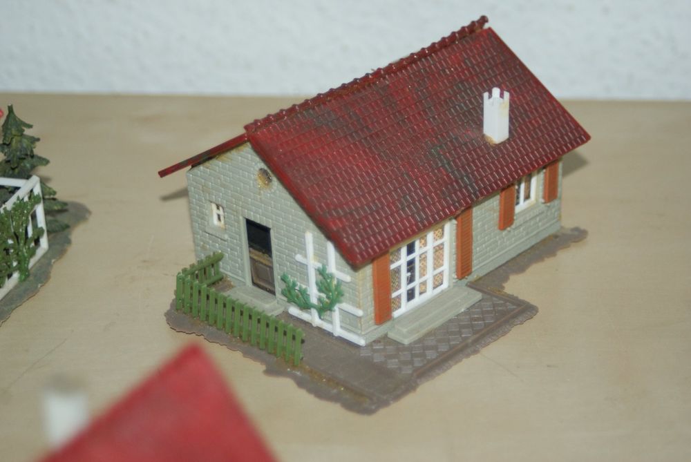 Modelleisenbahn-Häuser von WIAD – Spur H0 - Vintage (Gebraucht) in ...