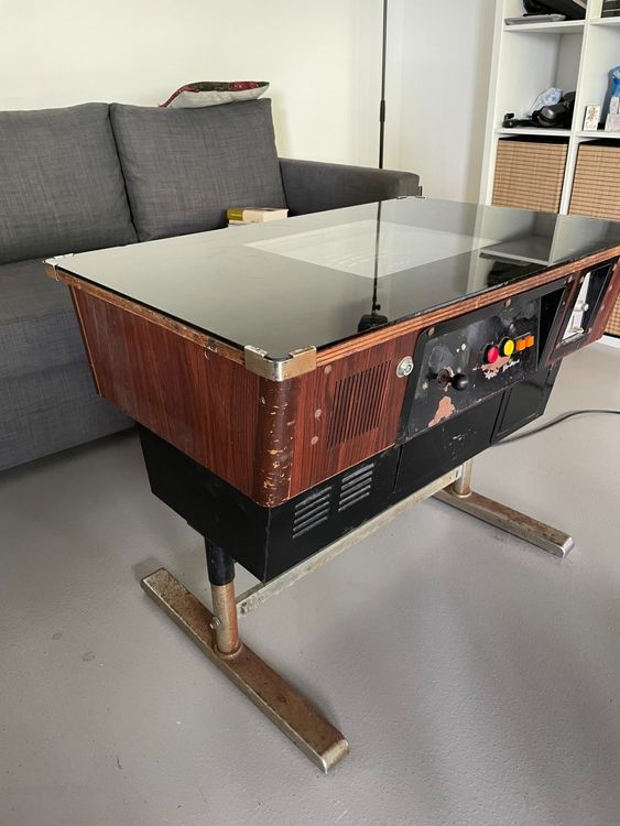 Space Invaders Cocktail Table, Game von 1982 (Gebraucht) in Tüscherz ...