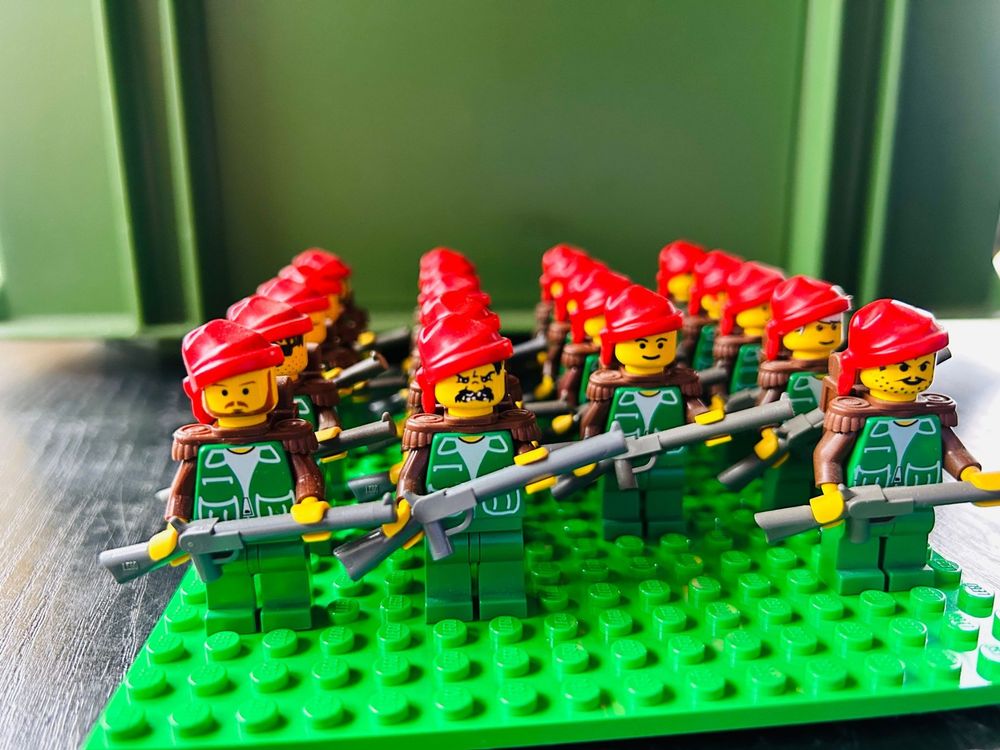 LEGO infantry military 23 x minifigures (D'occasion) à Riazzino pour ...