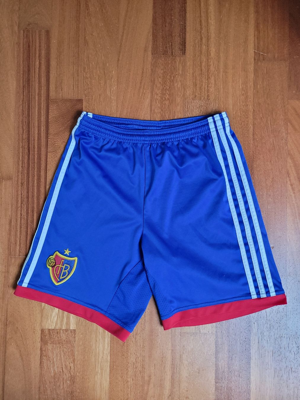 Original Adidas FC Basel Fussball Short Gr. 152 (Gebraucht) in ...