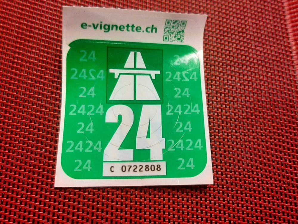 Autobahnvignette (Neu und originalverpackt) in Chur für CHF 30 – mit Lieferung auf Ricardo kaufen
