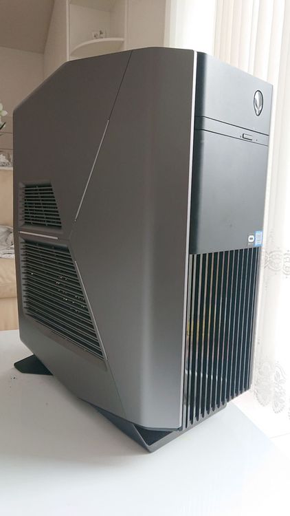 Alienware Aurora R5 Case + motherboard (Défectueux) à pour CHF 70 ...