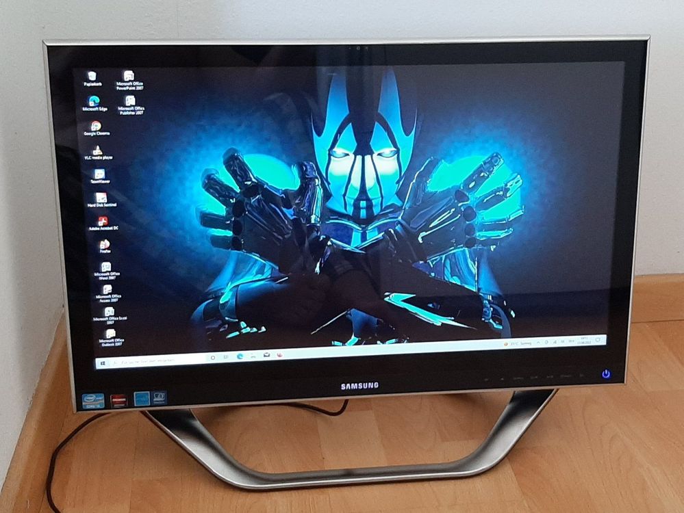 Samsung DP700A3D AIO i5 23 Zoll Touchscreen Win10 & Office (Gebraucht ...