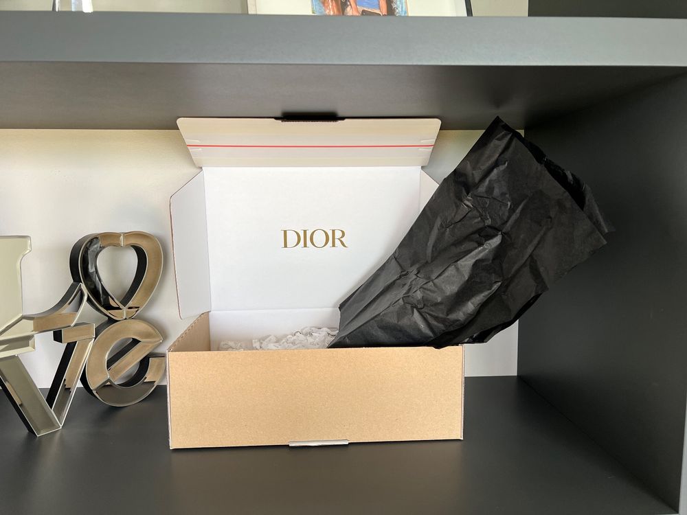 Dior Shipping Box with Dior Silk Paper | Kaufen auf Ricardo