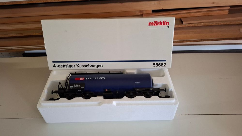 4-achsiger Kesselwagen SBB Blau - Märklin - 58662 (Neu (gemäss ...