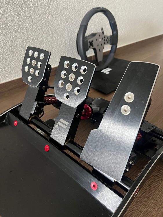 Fanatec F1 eSports + Clubsport V3 Pedale + CSL Elite base | Kaufen auf ...