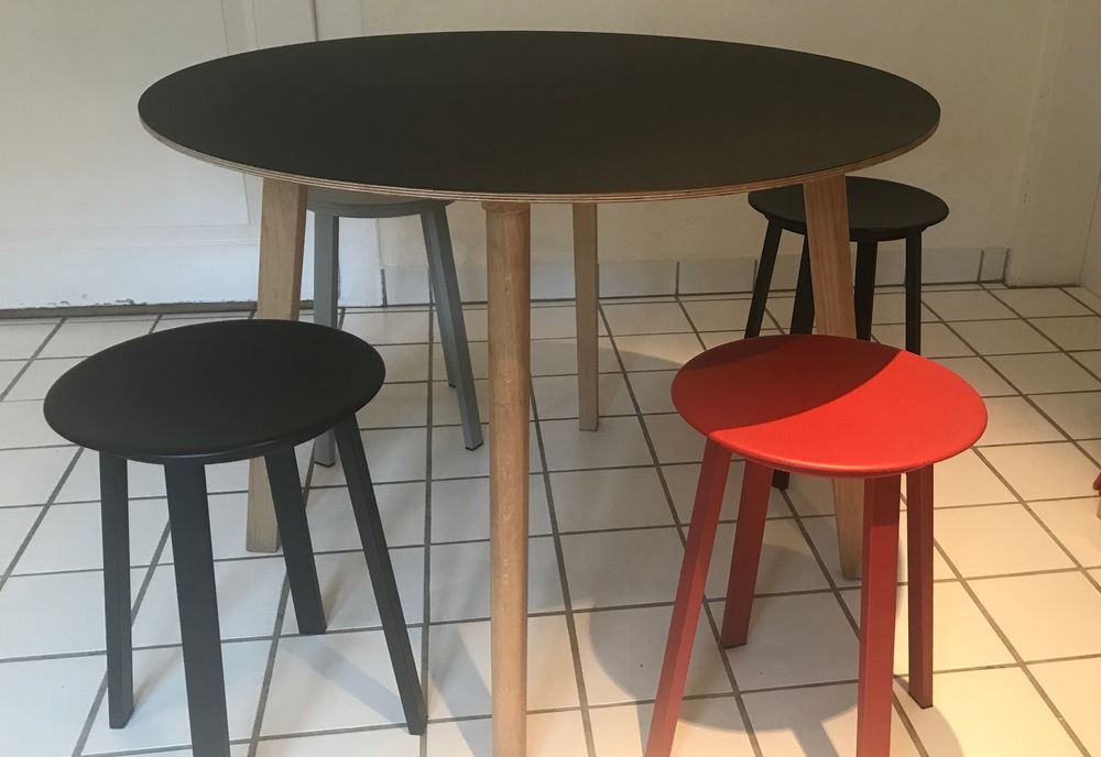 Hay Designer Tisch (Gebraucht) in Meilen für CHF 395 – nur Abholung auf ...