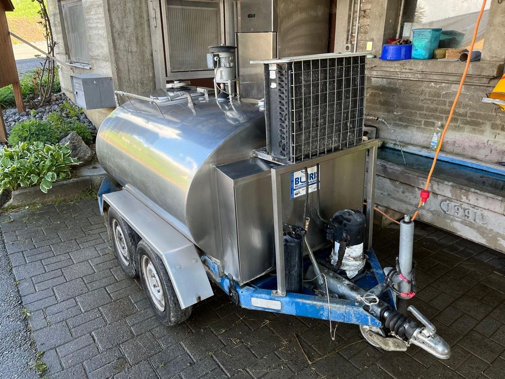Milchtank mobil mit Kühlanlage, 1025 Liter (Gebraucht) in Burgdorf für CHF 6500 – nur Abholung ...