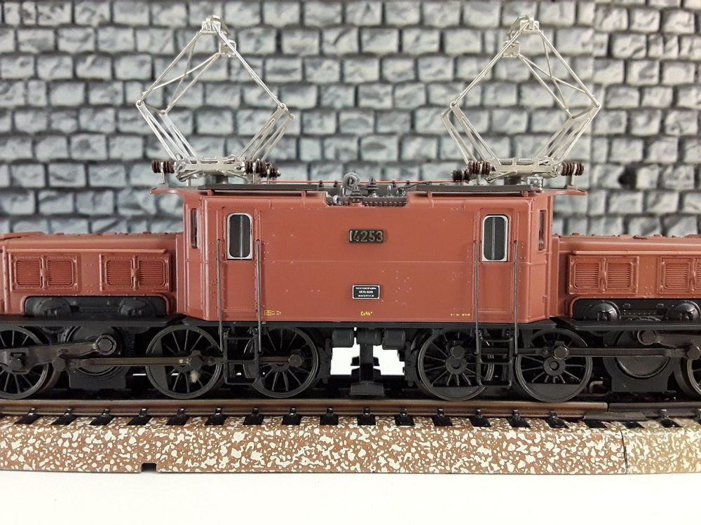 Roco 43941 SBB Ce 6/8 14253 braun _ KROKODIL _ Spur H0 (Gebraucht) in ...