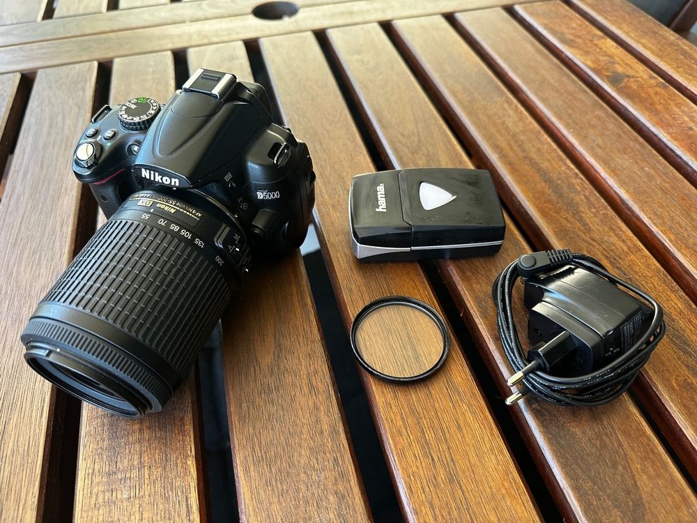 Nikon D5000 mit AF-S Nikkor 55-200 (Gebraucht) in Sennwald für CHF 140 ...