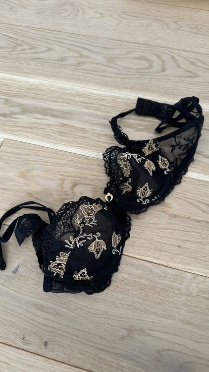 Black Lace Bra with Gold Embroidery Details 75B (Neu (gemäss ...