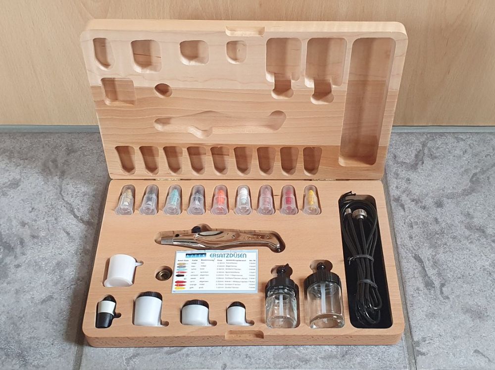 Aztek 7778 Ultimate Metal Airbrush-Set (Gebraucht) in Kreuzlingen für ...