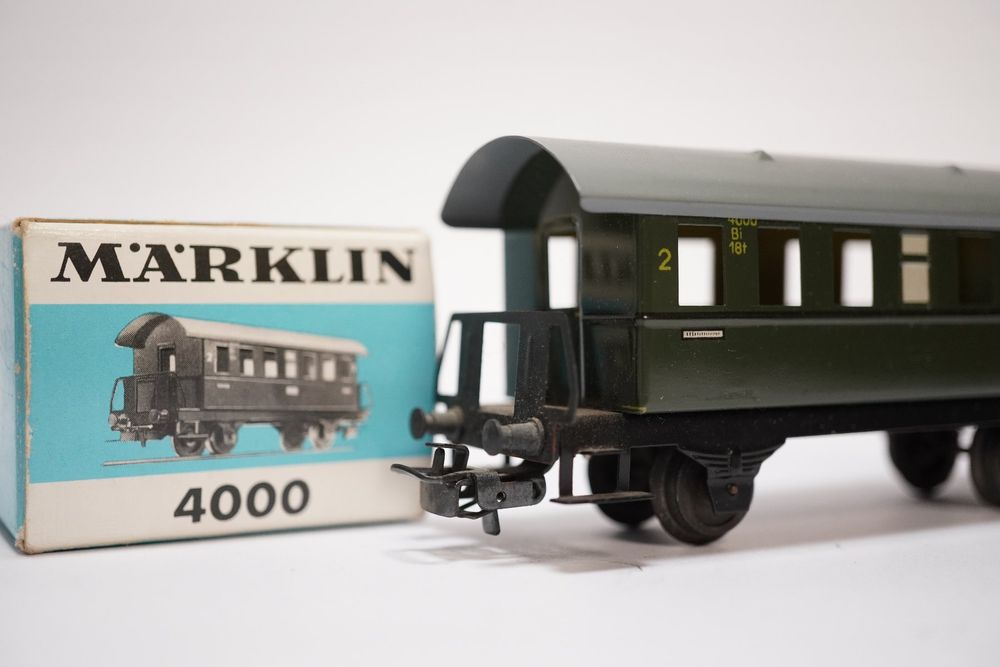 8∂ Märklin 4000 DB Personenwagen grün | Kaufen auf Ricardo