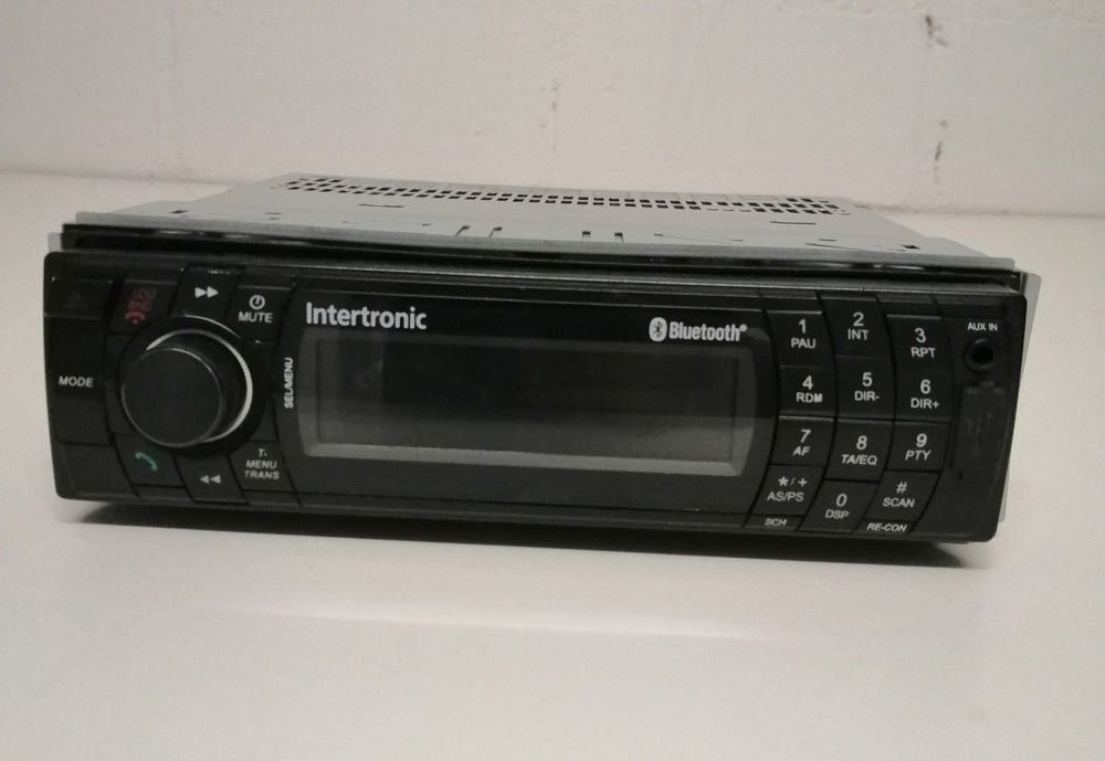Intertronic Bluetooth Autoradio (Gebraucht) in Steffisburg für CHF 30 ...